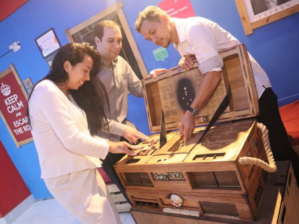 Why You Should Team Build at Escape Room Panama - Escape Room Panama